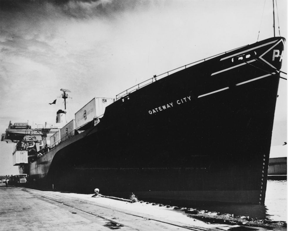 Navios porta-contêineres, conheça sua história - Mar Sem Fim