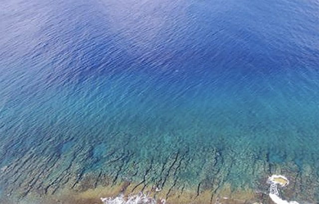 O oceano é azul, você sabe por quê? - Mar Sem Fim